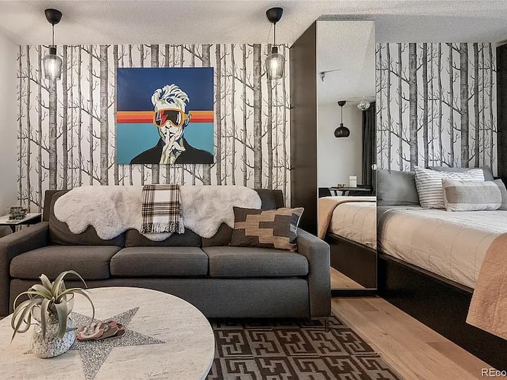 Hip Ski Pad • Hot Tub • Steps From Downtown - Winter Park, CO