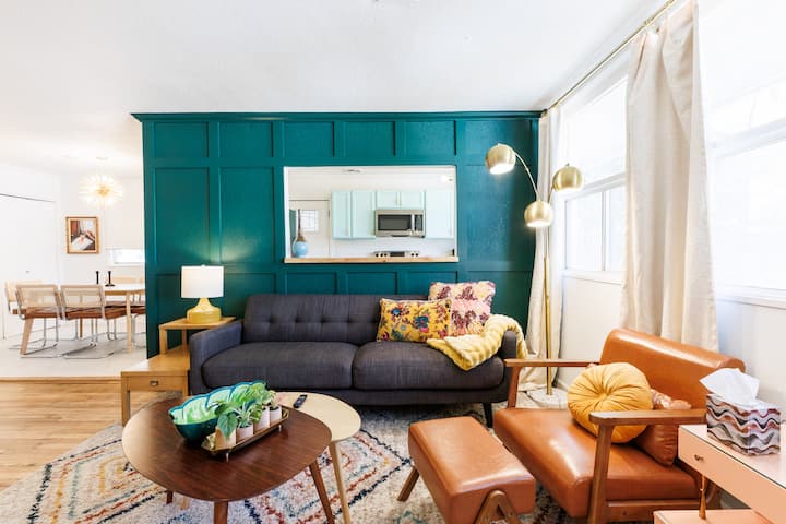 Rosie | Retro Family Home With Fenced Yard - Lubbock, TX