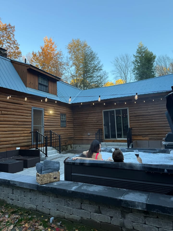 Peaceful 3br Cabin In Woods + Hot Tub & Fire Pit - Campton, NH