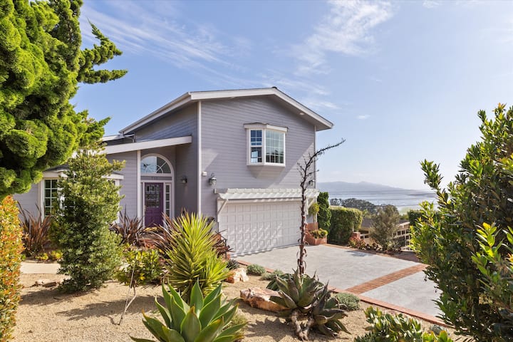 Superb Family Getaway With Spectacular Bay Views - Morro Bay, CA