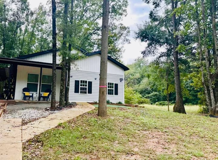 Charming House In Eden Nc - Eden, NC