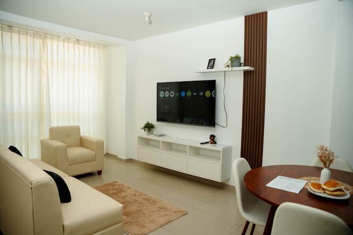 Apartamento Moderno Frente A Parque - Chiclayo