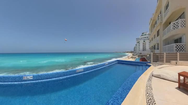 Hemosa Suite Con Balcon Y Vista Al Mar, Remodelada - Cancún