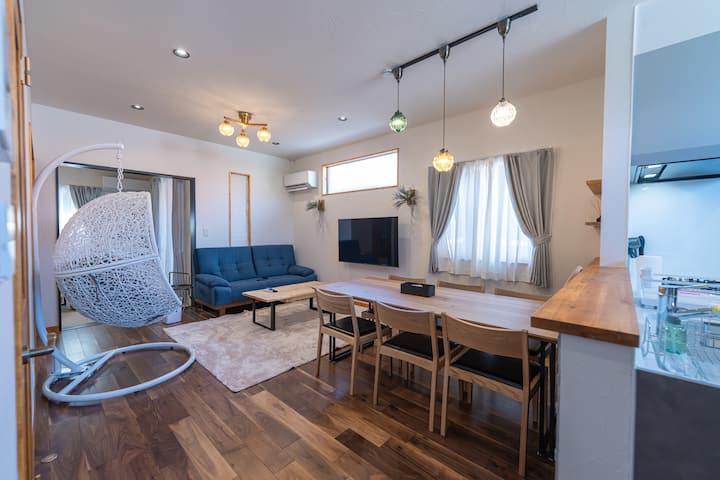 新築一戸建て/最大6名/駐車場2台/和室あり/静かな住宅街/miyako Island Breeze - 宮古島