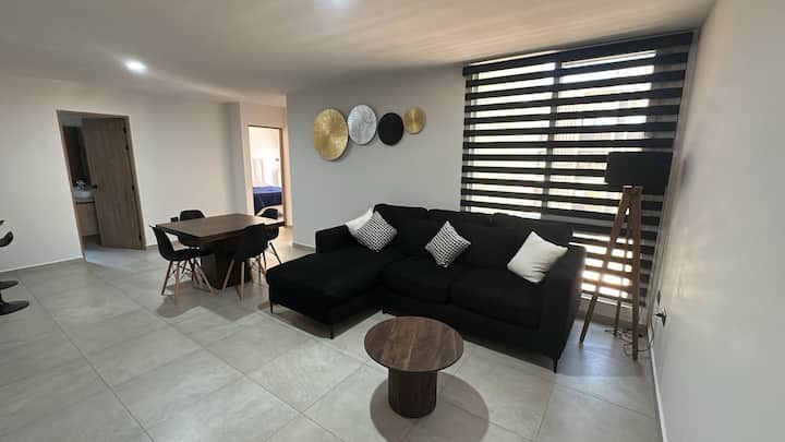 Acogedor Departamento Con Alberca Y Amenidades - Santiago de Querétaro