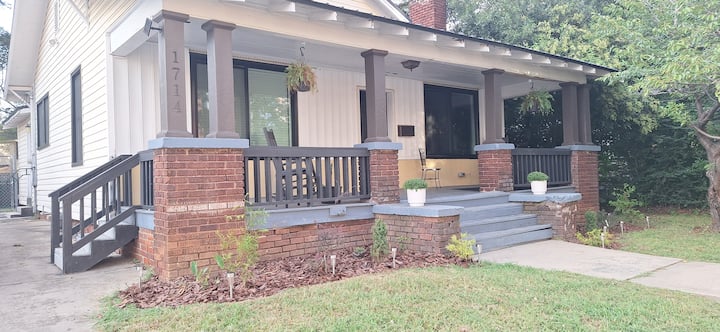 B. Private Front Unit S Tryon - Charlotte, NC
