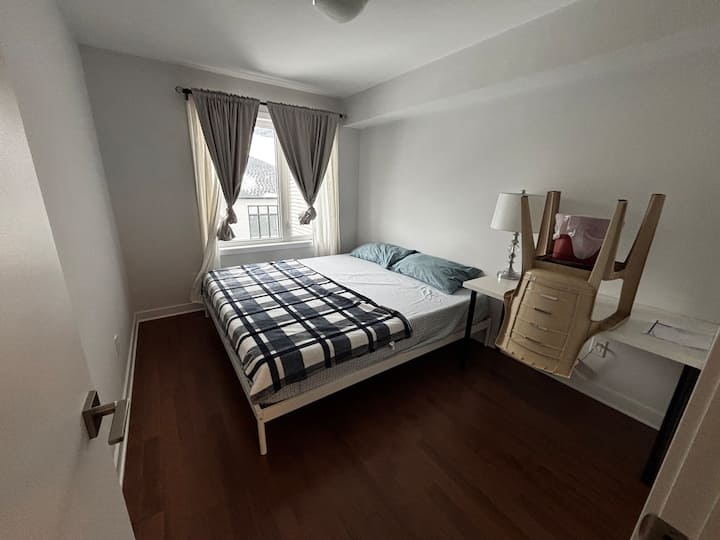 2 King Beds - 2 Private Rooms In Ottawa - Ottawa