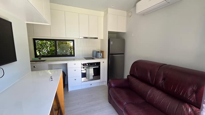 Tiny Acres - Tiny Home With Big Features - Shepparton