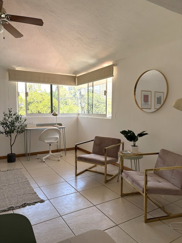 Estudio Moderno Cerca De Punto Sao Paulo - Guadalajara