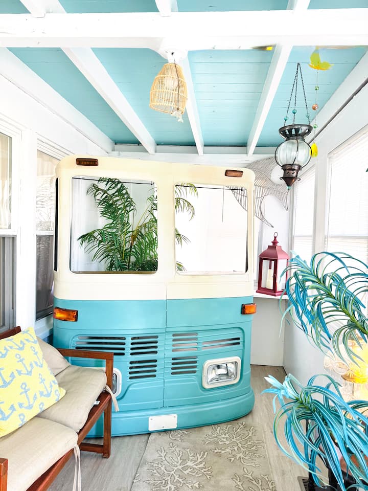 Milford Ct Beach Cottage Walk To Beach & Downtown - Stratford, CT