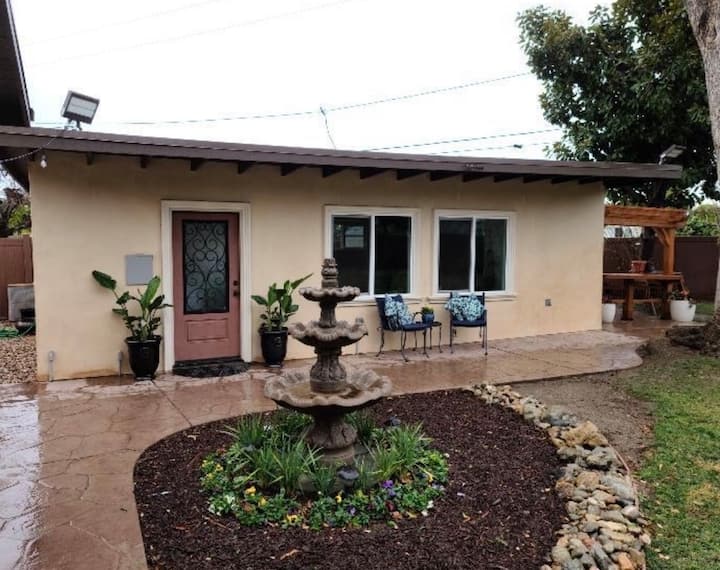 Charming Cozy Studio In The Heart Of Ontario, Ca - Ontario, CA