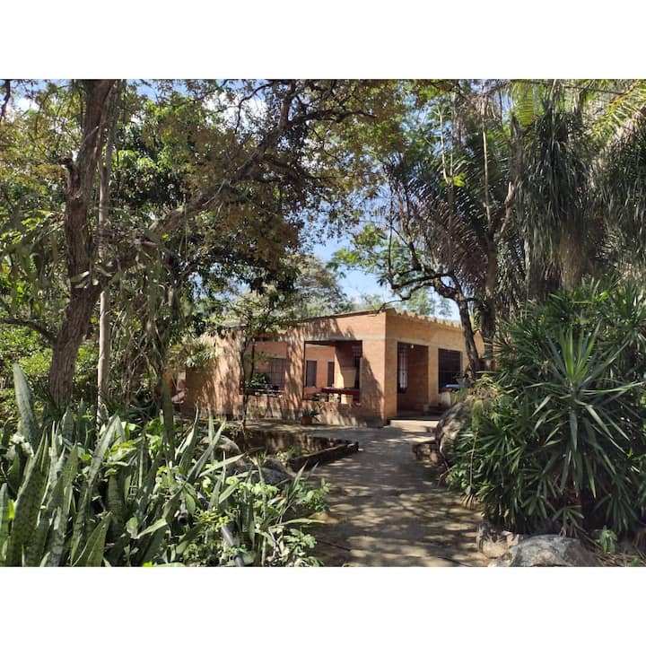 Finca Ojo De Agua – Diseño De Carlos Rojas - Fusagasugá