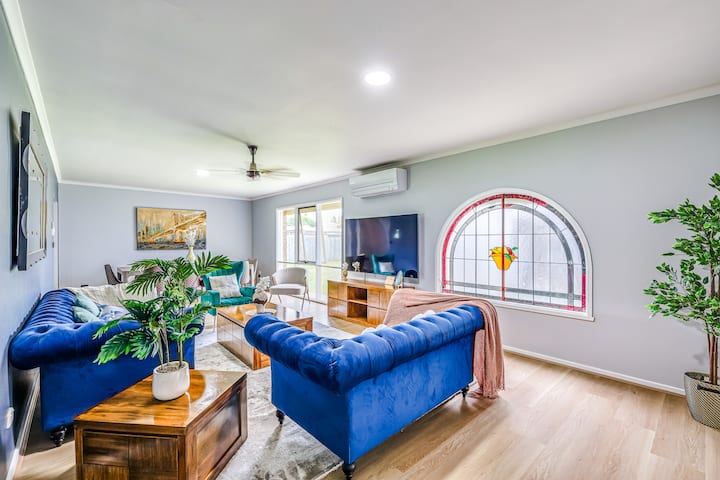 Stayau Pet-friendly 7bed Spacious Retreat Morwell - Traralgon