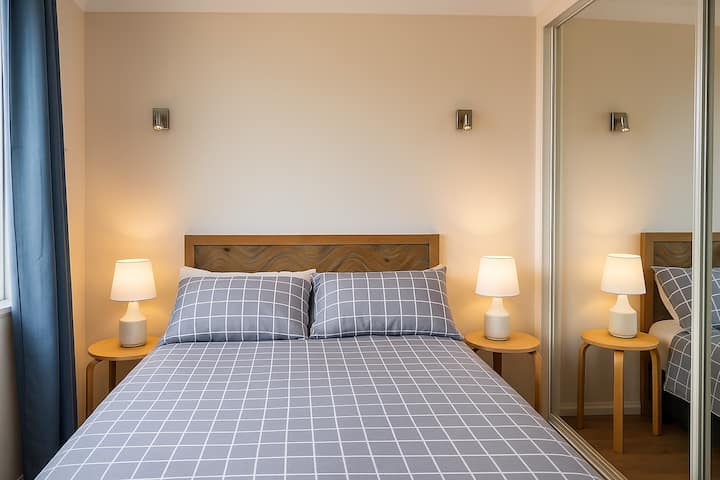 Peace & Quiet & Fishing Sleeps 4 - Guilderton