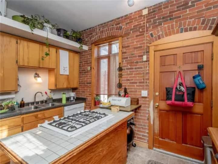 Zen Home 2
The Victorian Home With A Modern Touch - Saint Paul, MN