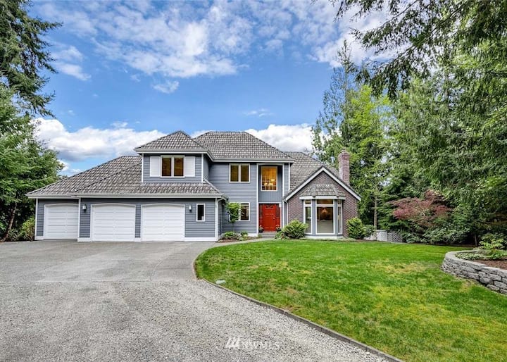 Island "World Cup" Headquarters - Silverdale, WA