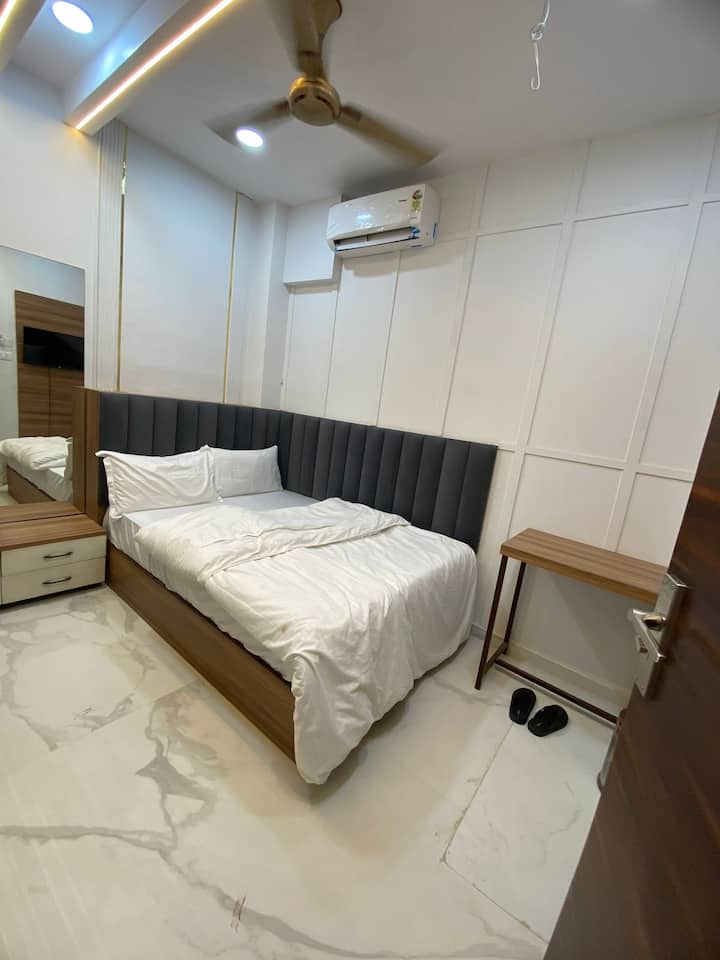 Standard Room | Hotel Liyan Inn - Kanpur