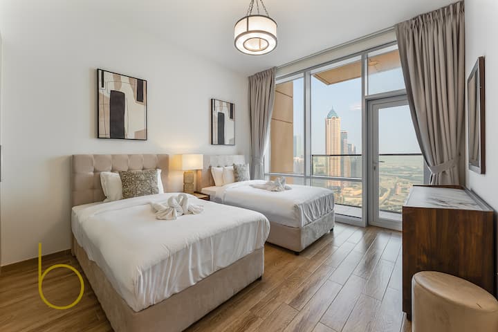 Spacious 2 Bedrm Amazing Pool/amenities Canal View - Dubai