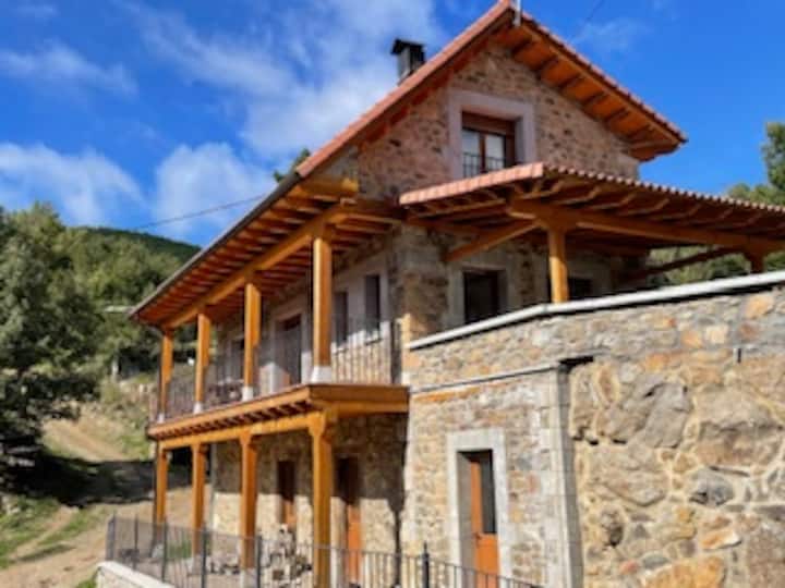 Los Toriles. Casa Rural En Picos De Europa - Boca de Huérgano