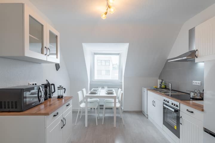 2-zimmer Wohnung Mit 4 Einzelbetten - 4. Og Links - Pforzheim