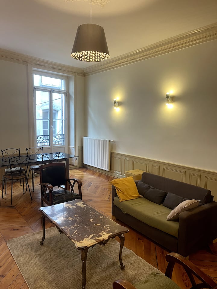 Le Charme Du Puy Dans Une Ancienne Verrerie - Le Puy-en-Velay