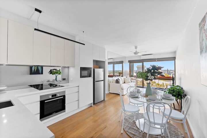 New- Balmain Style And Sunny Bay Vibes - North Sydney