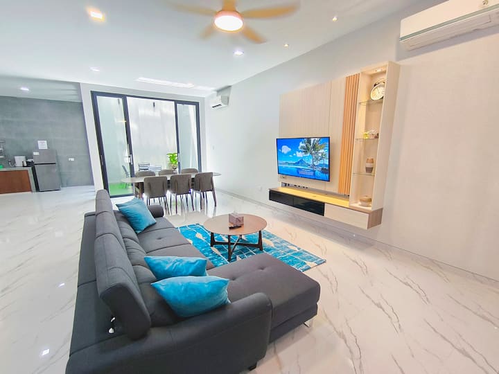 All New Premier Binbaba Homestay With Swimmingpool - Batam