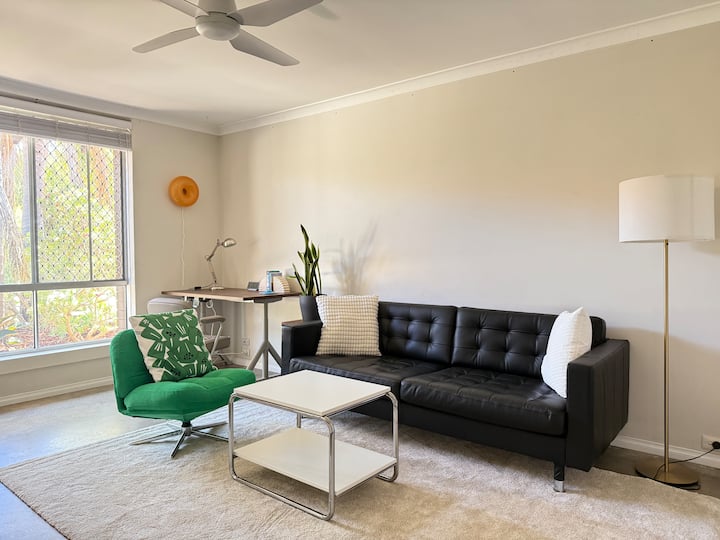 Summer Villa - Stirling