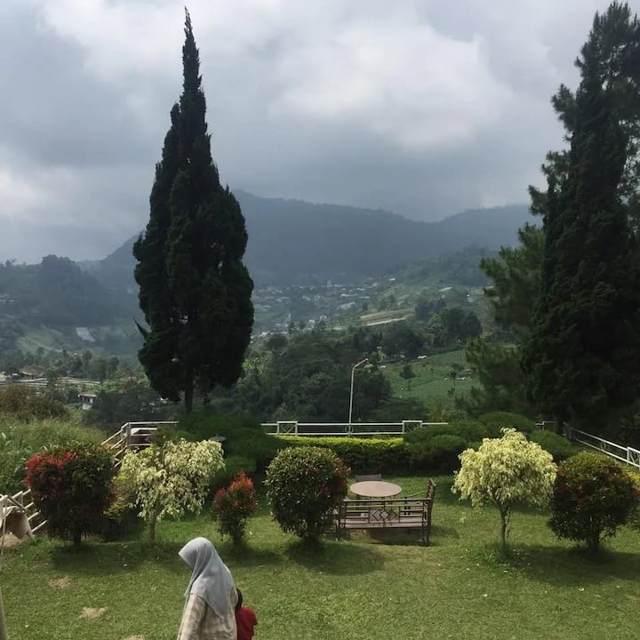 Villa Tawangmangu Murni Husein - Tawangmangu