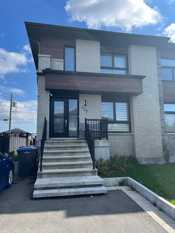 Nice And Cozy House - Mirabel