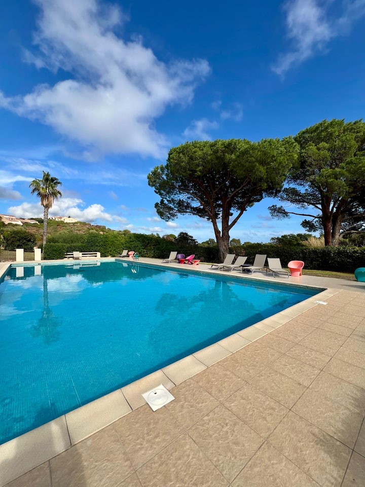 Logement "Sulana", Résidence Avec Piscine - Santa Giulia