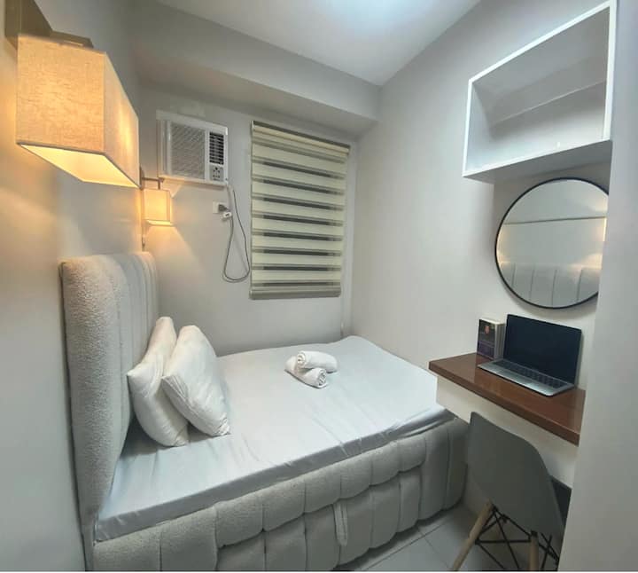 Entire Condo In Mandaue City, Philippines - Mandaue City