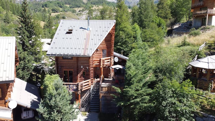 Chalet En Rondins 12 Personnes - Barcelonnette