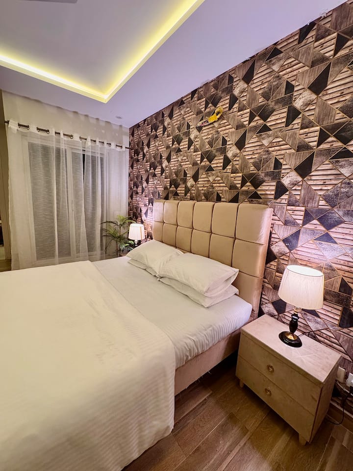 Modern Apartment | Bahria Phase 4 | Prime Location - Islamabad