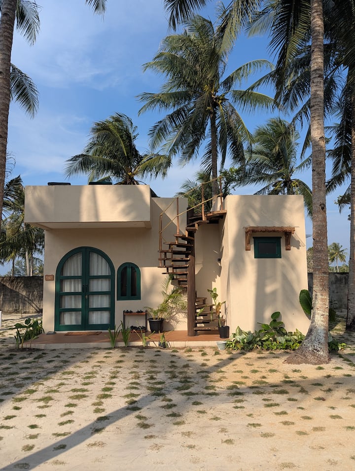 Lawa Bintan Berakit Village Cottage - Roofdeck - Bintan Island