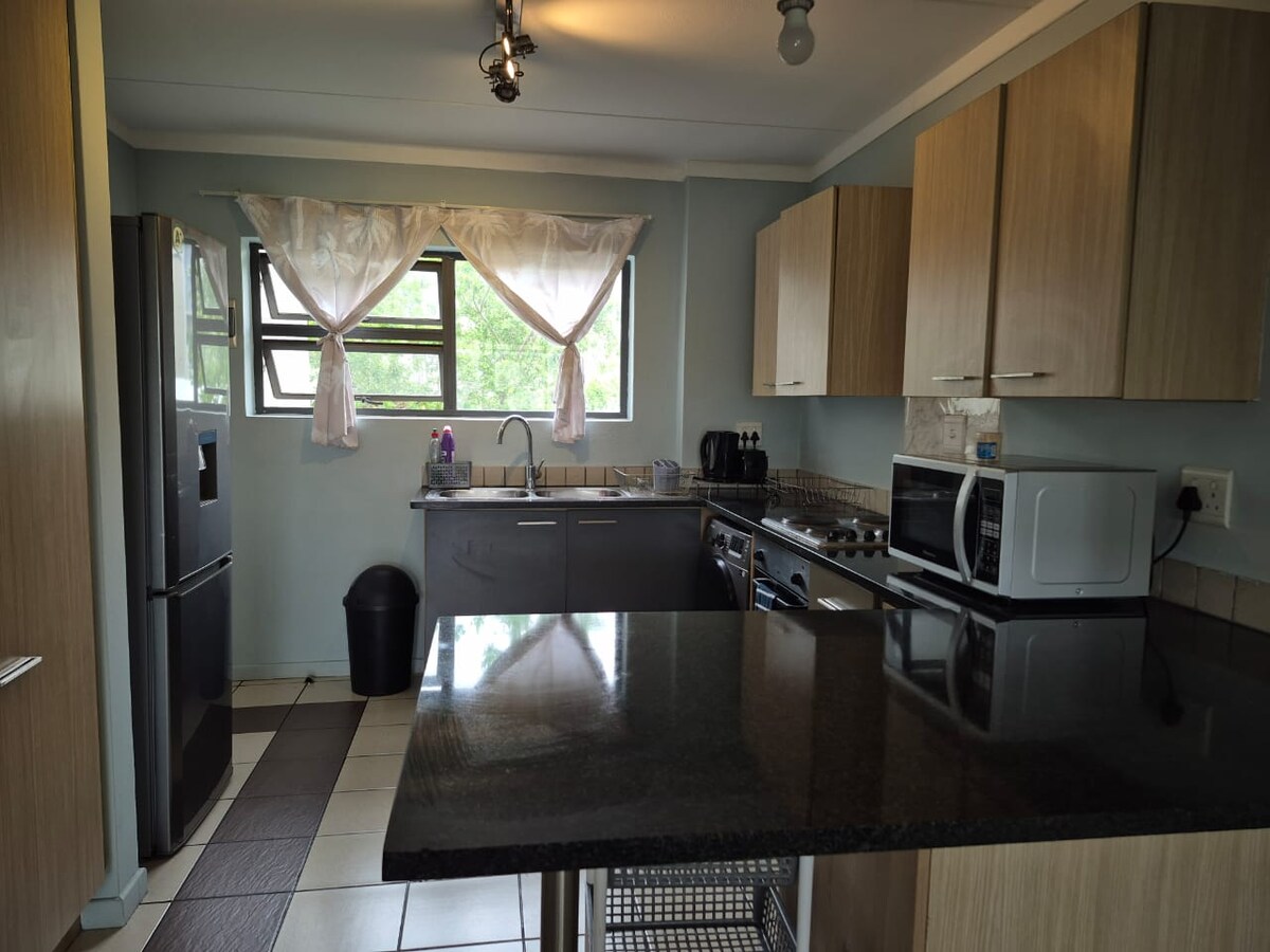 Modern Private Room in a Quiet Dainfern Estate - Apartments for Rent in ...