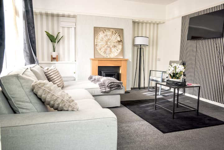 Cosy Home For Families And Contractors - Nottingham