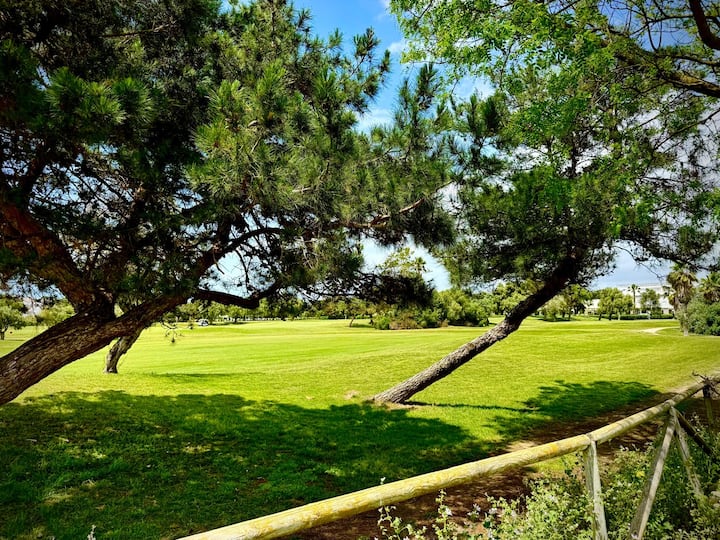 Mychoice Taloa En Campo De Golf Costa Ballena - Rota