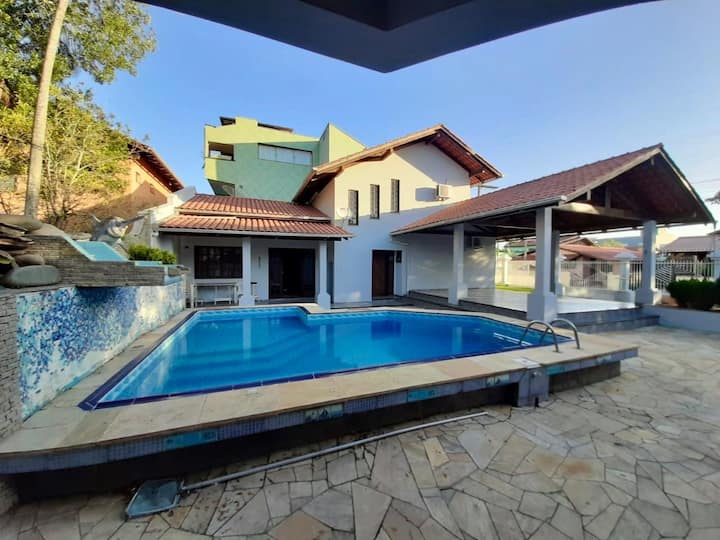Casa De Praia Com Piscina Próx Ao Beto Carrero - Penha
