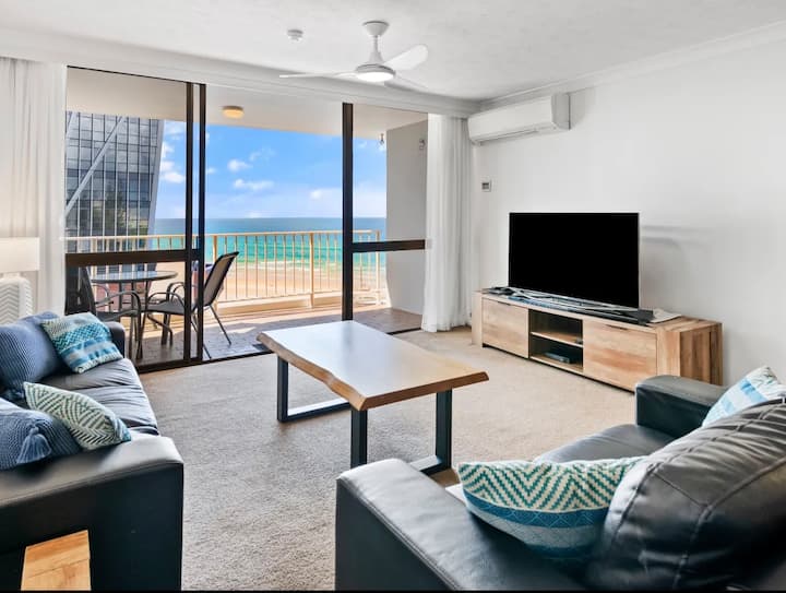 Surfers Beachfront Apartments - 布羅德海灘