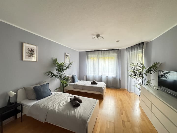 Sap14 -Monteurwohnung In Neuss - Kaarst