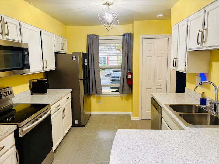 The Williamsburg Haven - Williamsburg, VA