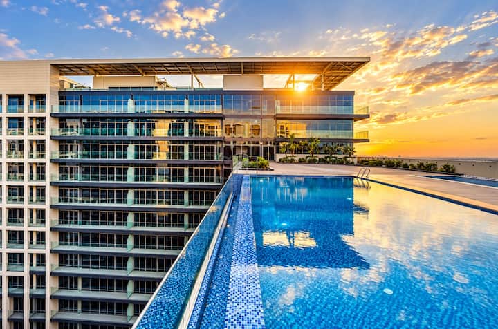 Vibrant Park View Apt | Pool, Gym, Saadiyat Island - Abu Dhabi