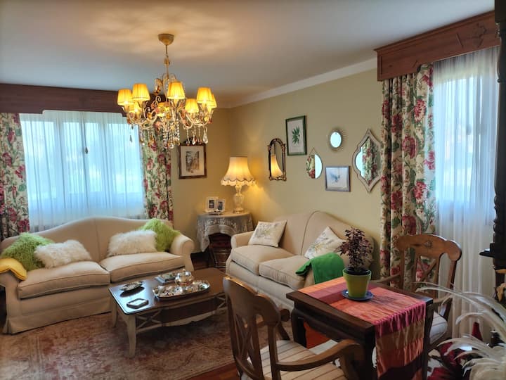 Casa Boutique · Nestares · 6 Pax · Calma Y Confort - Reinosa