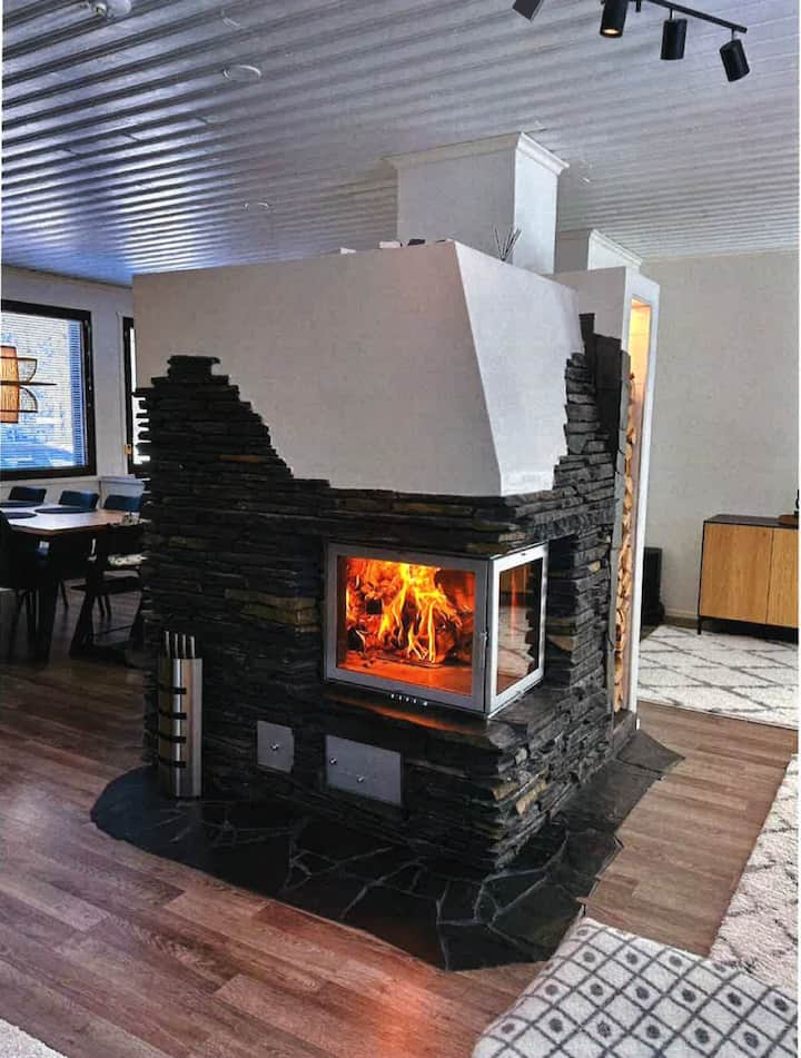 Kodikas Omakotitalo Lähellä Joulupukin Pajakylää - Rovaniemi