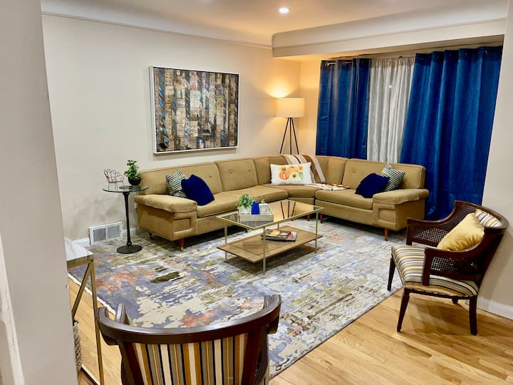 Spacious 2br Detroit Home | Sleeps 4 - Detroit, MI