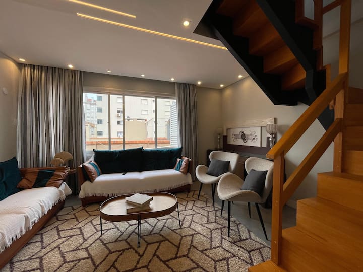 Cobertura Com 5 Dormitórios E Garagem - Capão da Canoa