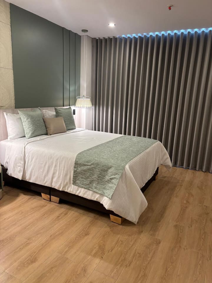 Habitación Superior, Espacio Moderno Y Luminoso - コロンビー メデジン