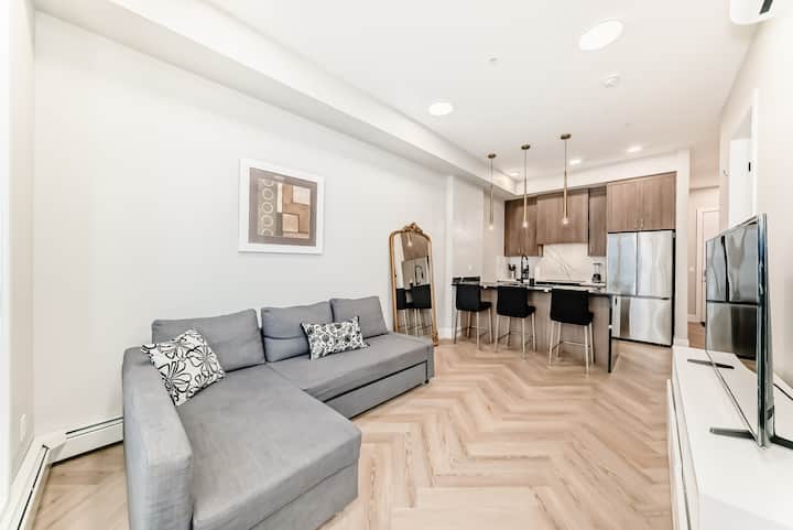 Modern Apt In Calgary W/free Underground Parking - Calgary