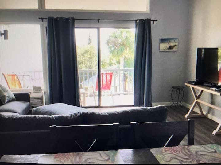 Shark Blue Condo 326 - Cedar Key, FL